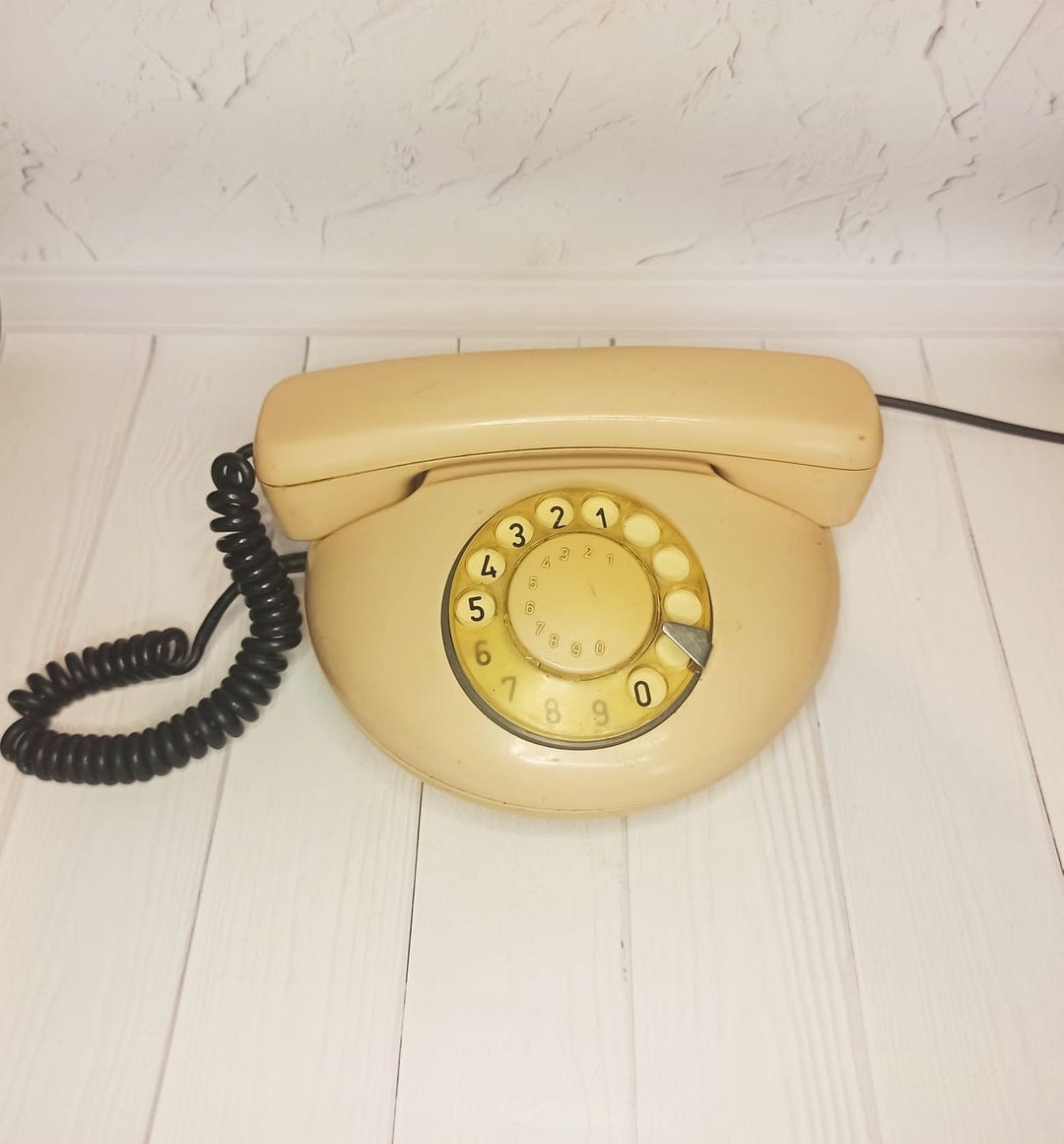 Vintage Telephone Retro Office Decor Old Phone Vintage Home Decor Desk ...
