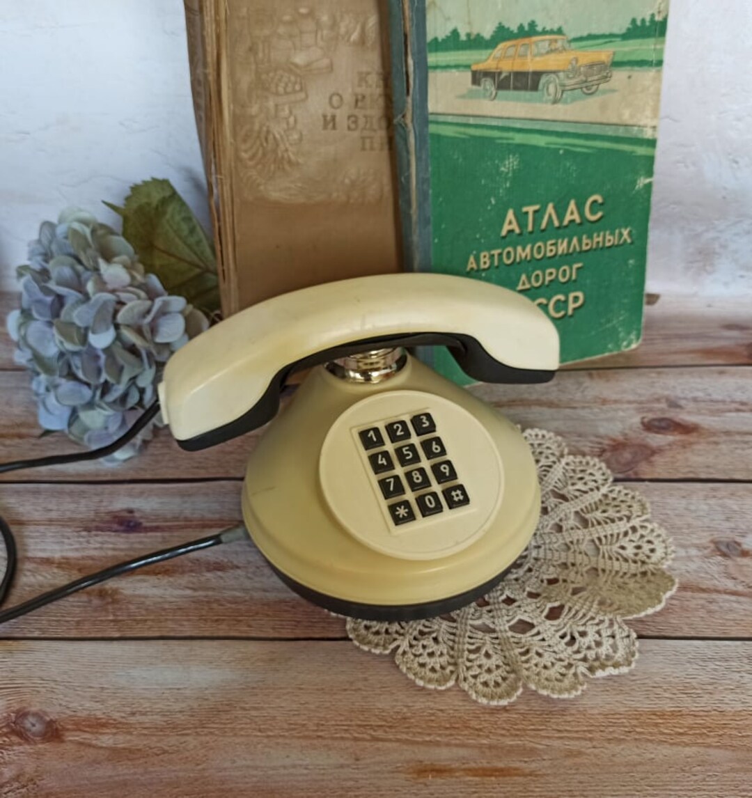 Vintage Telephone Retro Office Decor Old Phone Vintage Home Decor Desk ...