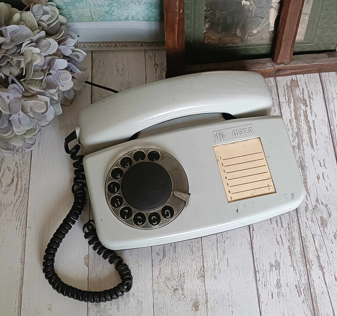 Desktop Vintage Phone Retro Office Decor Old Phone Vintage Home Decor ...