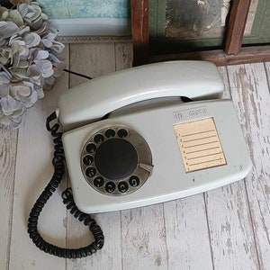 Desktop Vintage Phone Retro Office Decor Old Phone Vintage Home Decor ...