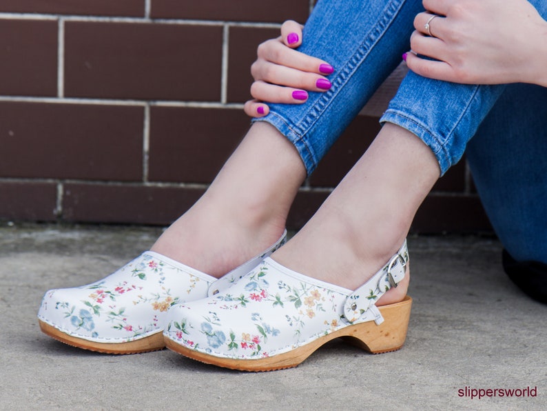 Floral pattern leather clogs for women Women wooden clogs | Etsy