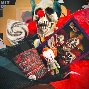 Welcome to the Freak Show Mini Box Horror Gift Box Bath Oil Pearls ...