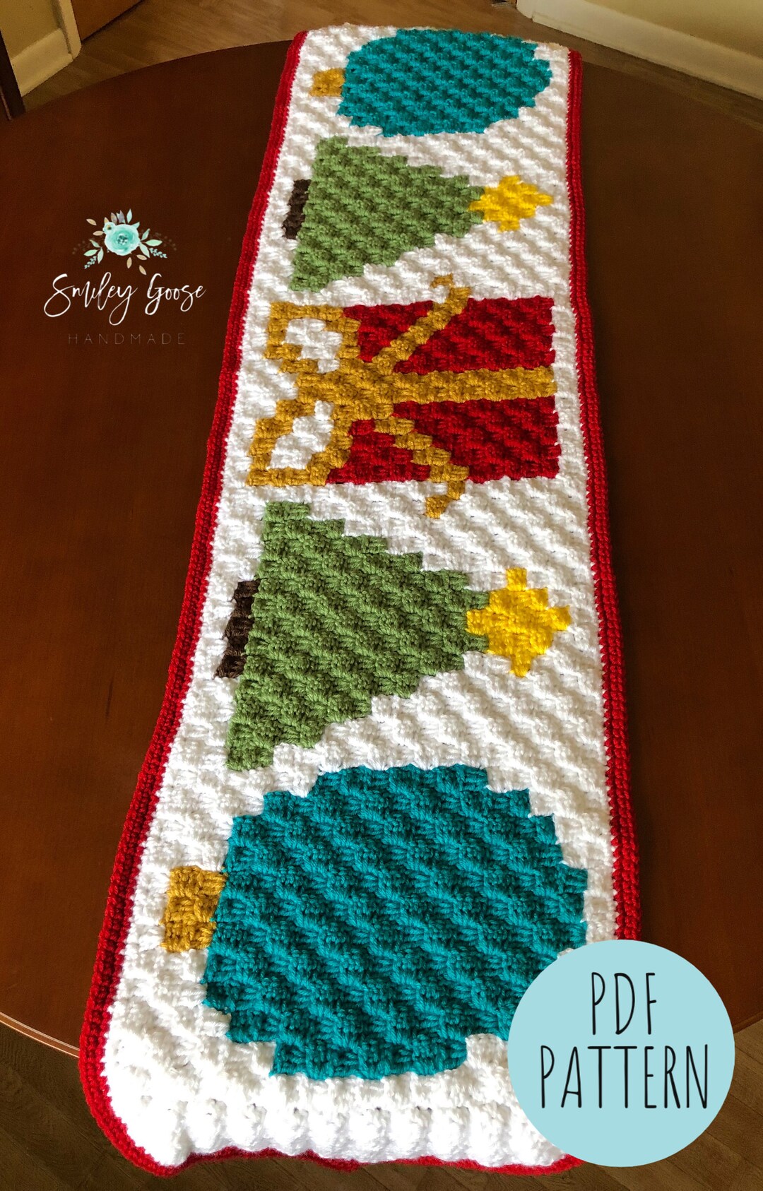 CROCHET TABLE RUNNER Pattern: Christmas Table Runner, C2C Christmas ...