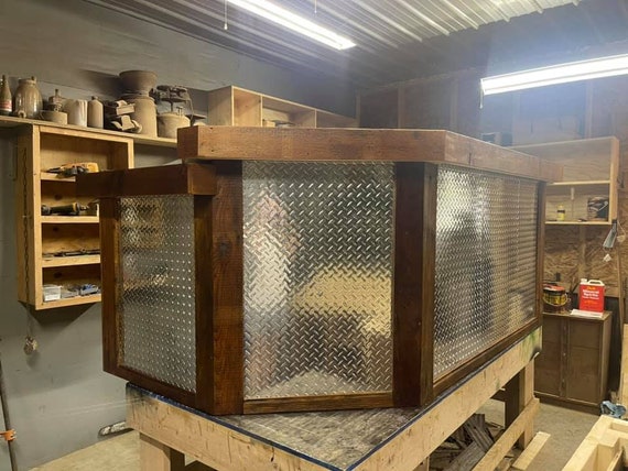 Rustic Barnwood L-bar With Diamond Plate - Etsy