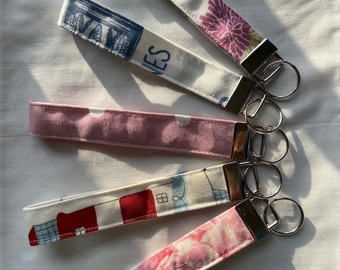 Wristlet Keychain - Etsy