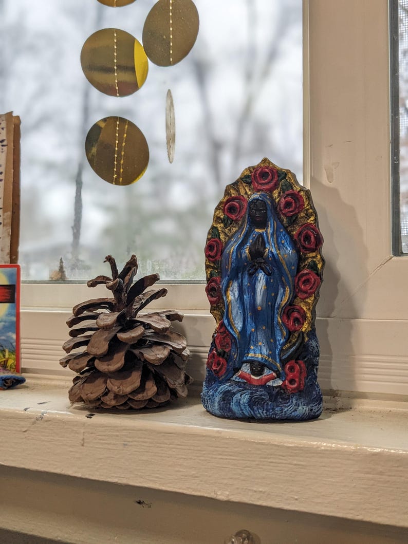 5" Black Mary With Blue Robe Plaster Wall Hanging or Table Top ...
