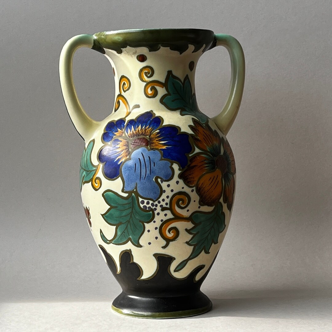 Large Vintage VALENCIA 2624 Gouda Studio Art Pottery Floral Handled ...