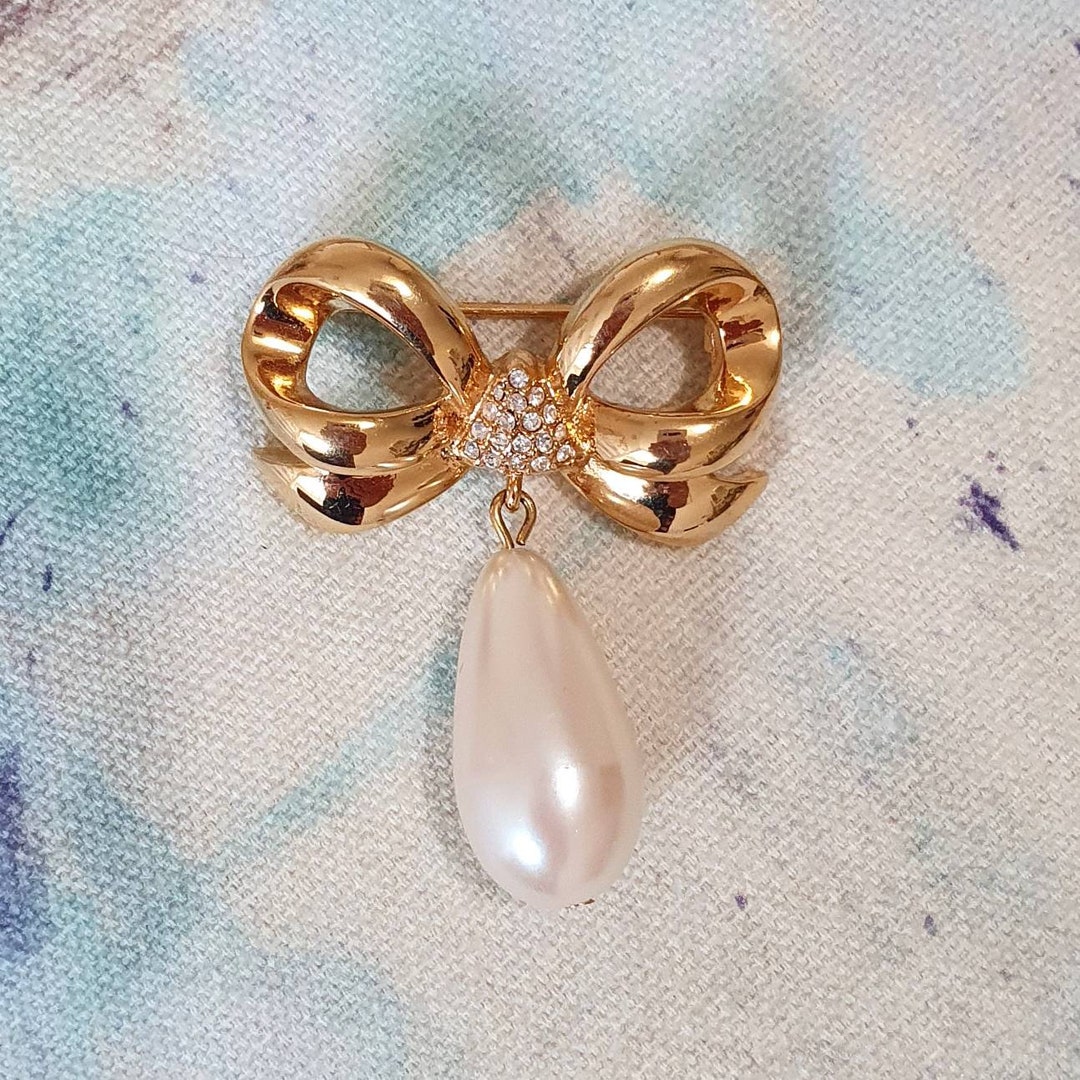 Vintage Bow Pearl Brooch Signed WD - Etsy