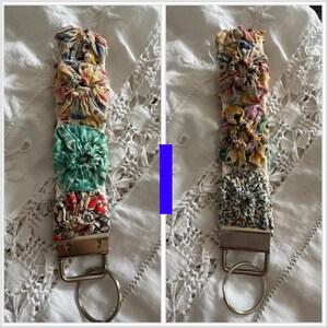 ONE Vintage Quilted Yo-yo Keychain - Etsy