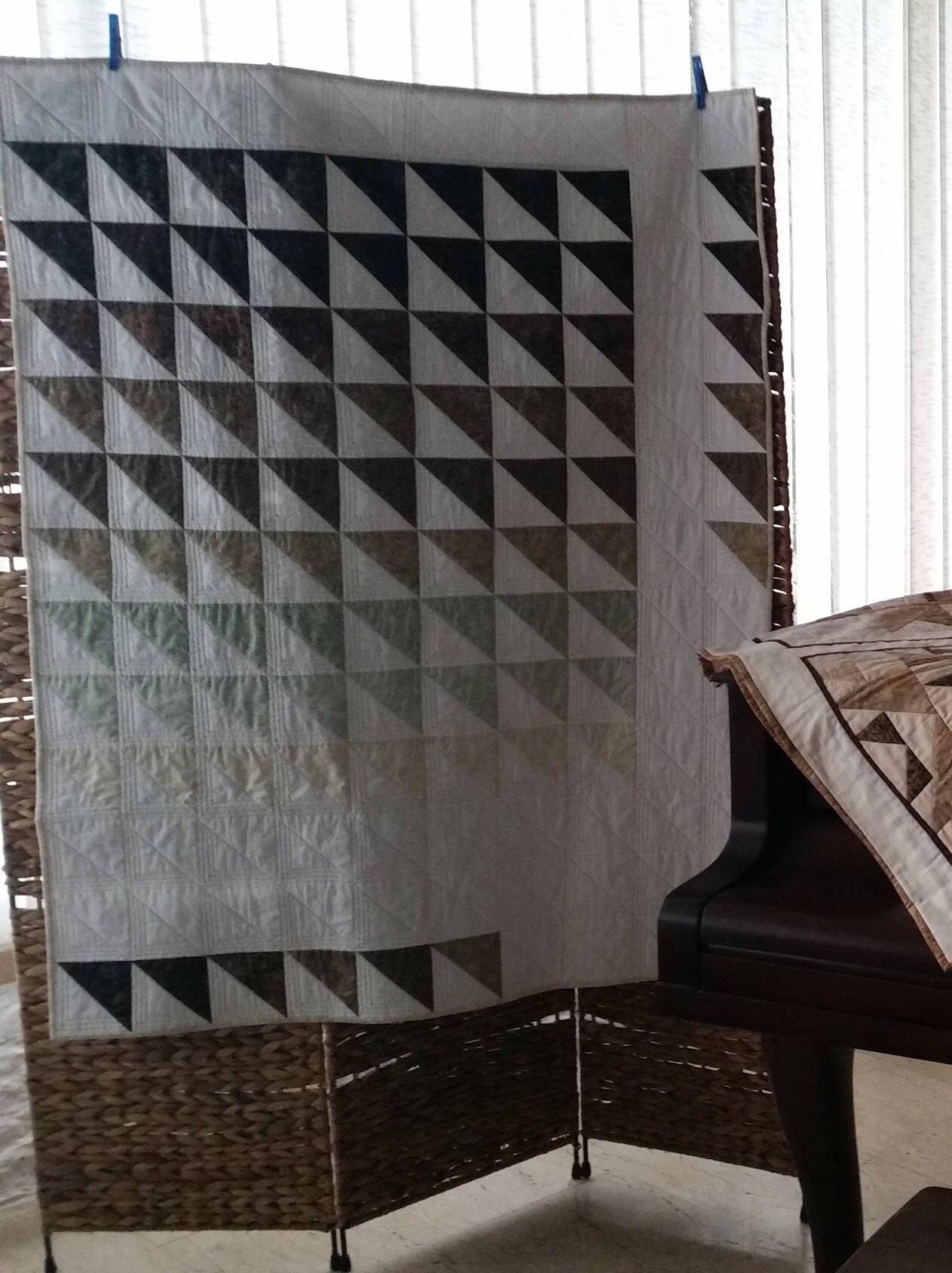 Wall Hanging Quilt, Modern Quilt, Triangle Modern Quilt, Quilt Blanket ...