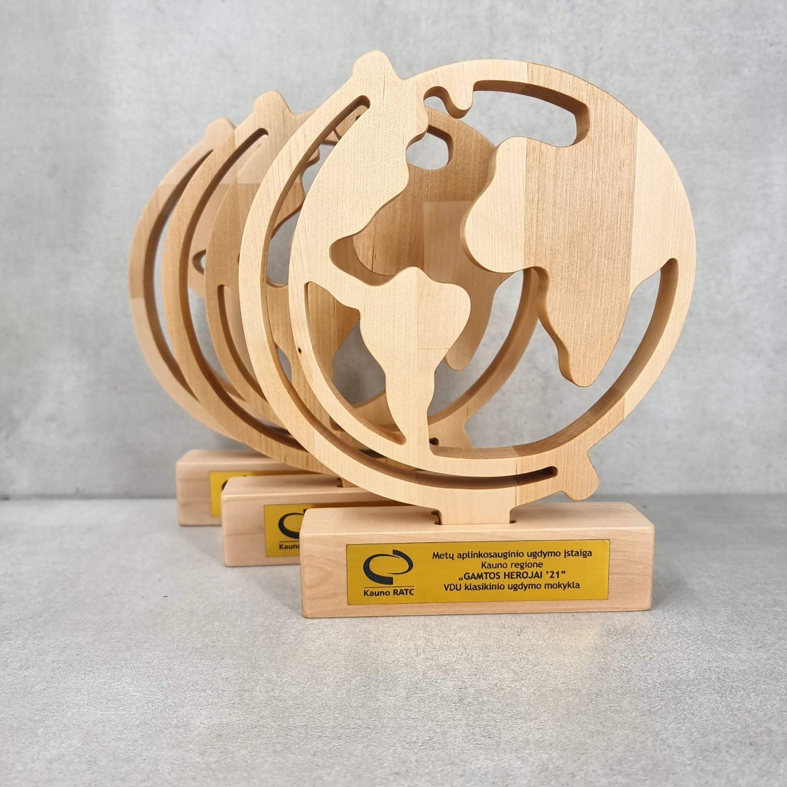 Elegant Globe-shaped Wooden Trophy - Customizable World Map Award ...