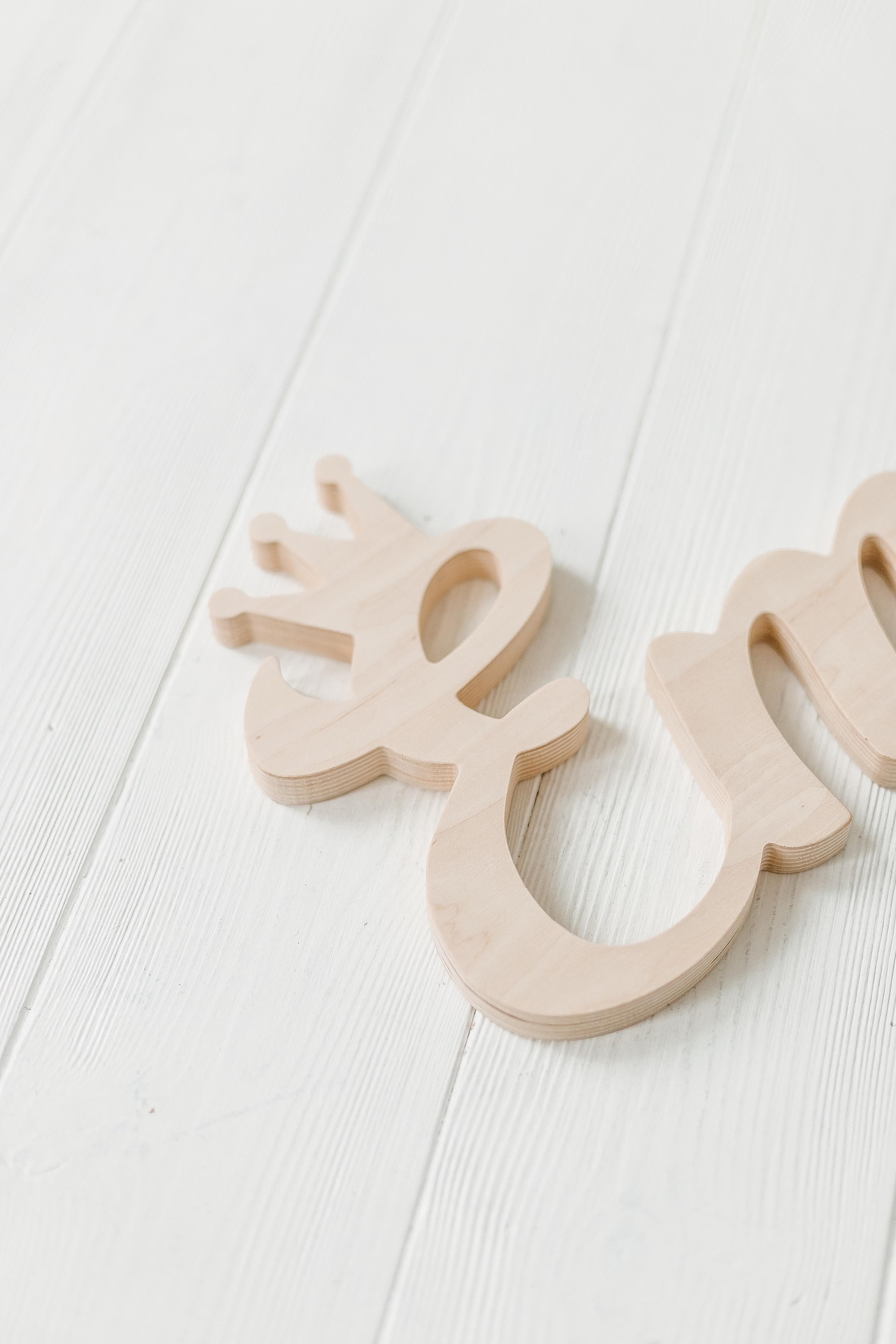 Wooden name letters custom sign as newborn photo prop Baby | Etsy