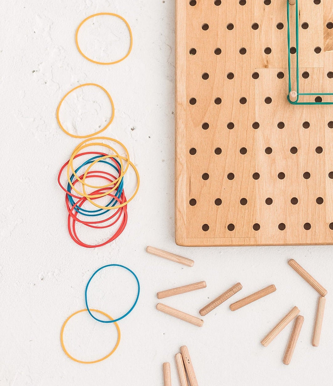 Colorful Rubber Band Set for Our Wood Geoboard - Fun, Educational ...
