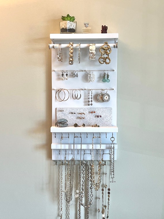 White hanging jewelry organizer store