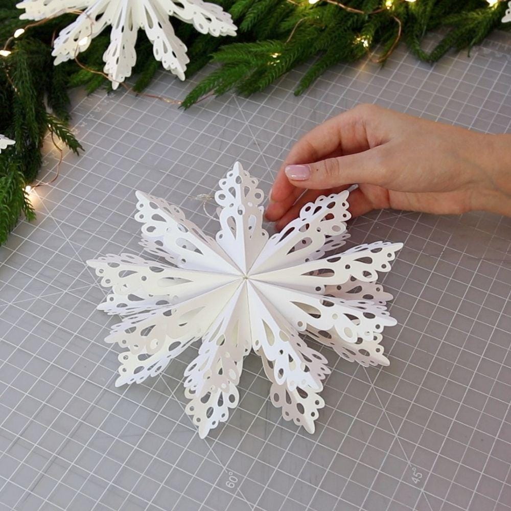 3D Paper Snowflake SVG PDF, Paper Snowflake Pattern and Tutorial, DIY ...