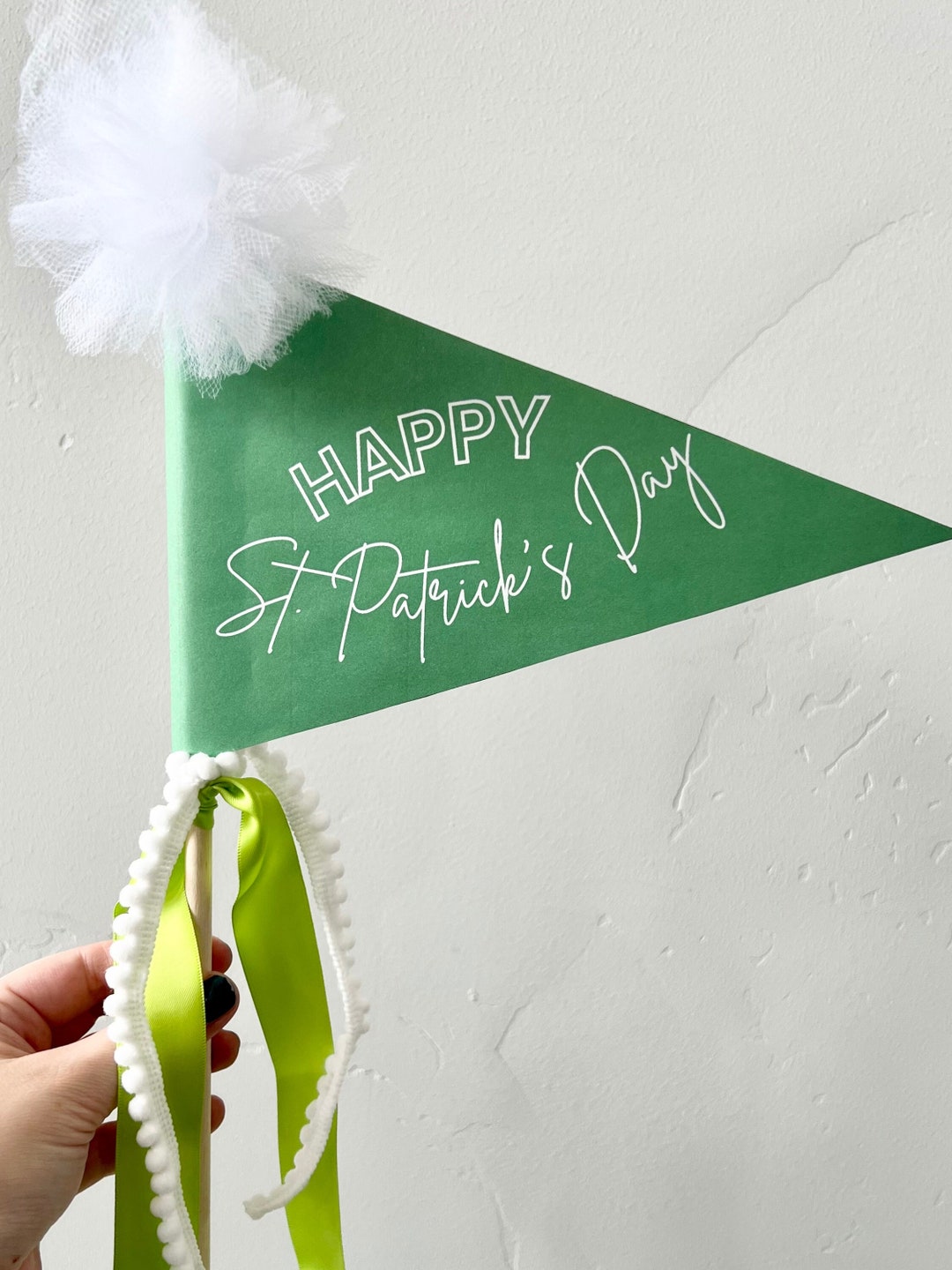 Happy St. Patrick’s Day Pennant Flag, DIY Pennant, St. Patricks Day ...