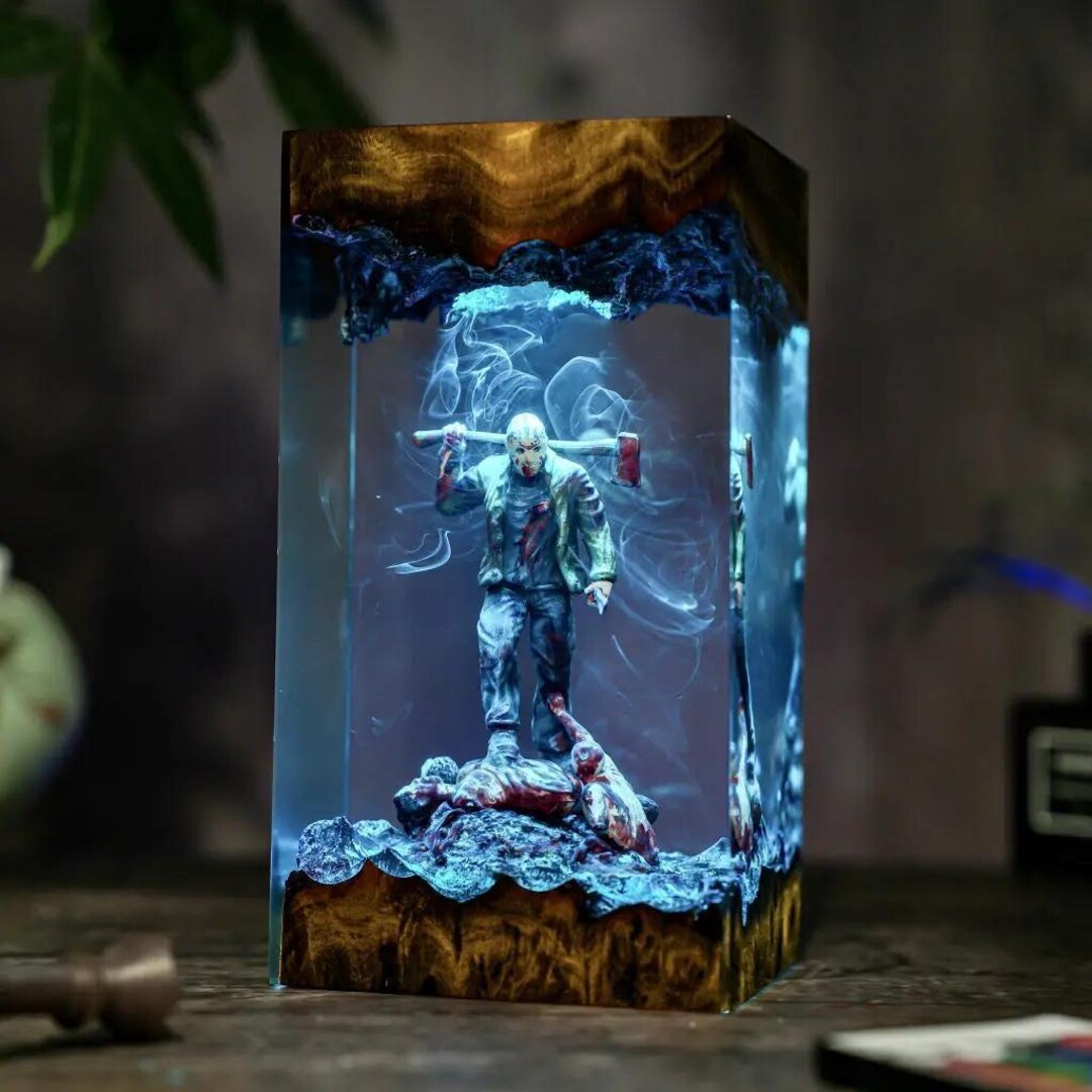 Jason Voorhees Friday the 13th Halloween Resin Lamp, LED Night Light ...