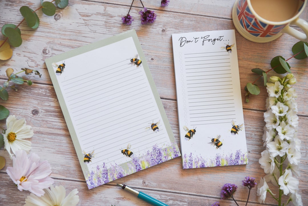 Beautiful Bumblebee List and Notepad - Etsy