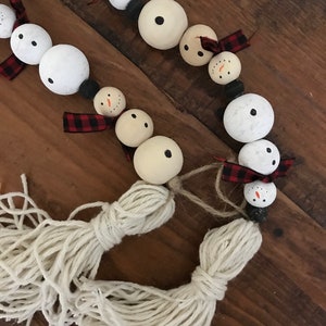 Snowman Garland Wood Bead Farmhouse Garland - Etsy