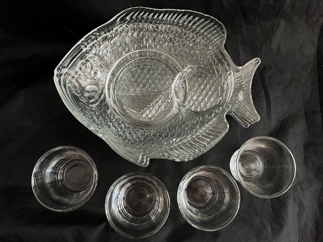 Set of 4 Vintage Libbey Plates With Sauce Cups Fish Shape Cocktail ...