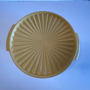 Tupperware 880 Container With Lid - Etsy