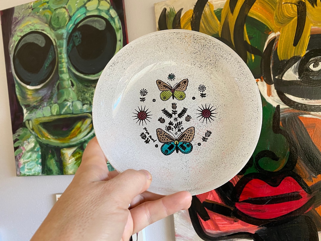 Pair of George Briard Nesting Glass Butterfly Bowls Flocked 22k Gold ...