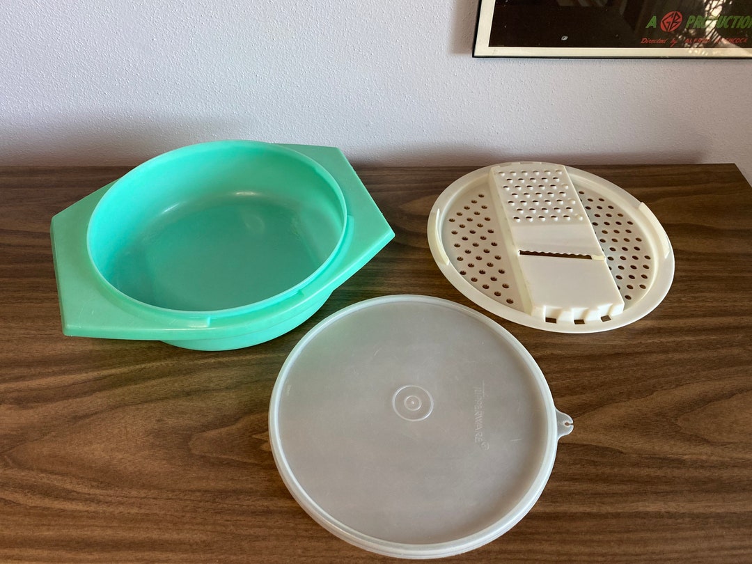 Tupperware Cheese Grater Slicer Bowl With Lid | #786 #230 Jadeite Aqua ...