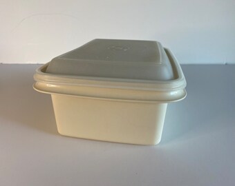 1980s Tupperware Freeze N Save Container - Half Gallon Ice Cream Keeper ...