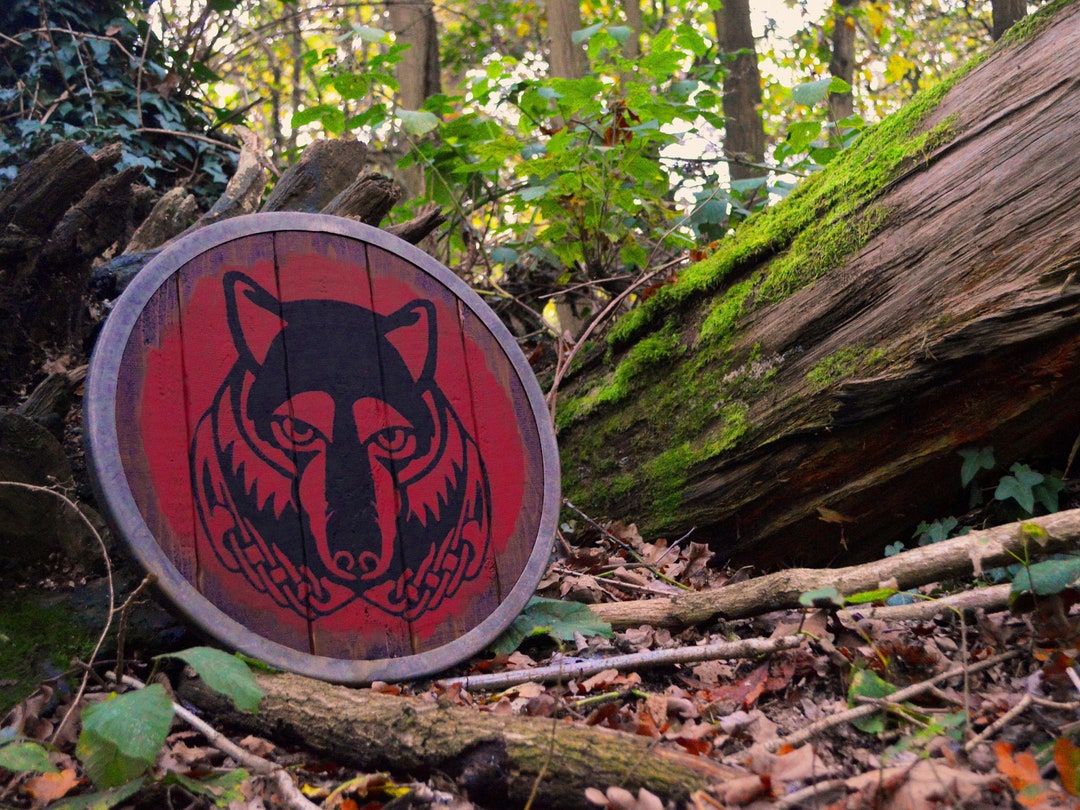 Steel, Wood and Leather Skyrim Solitude Hold Shield Replica Norse ...