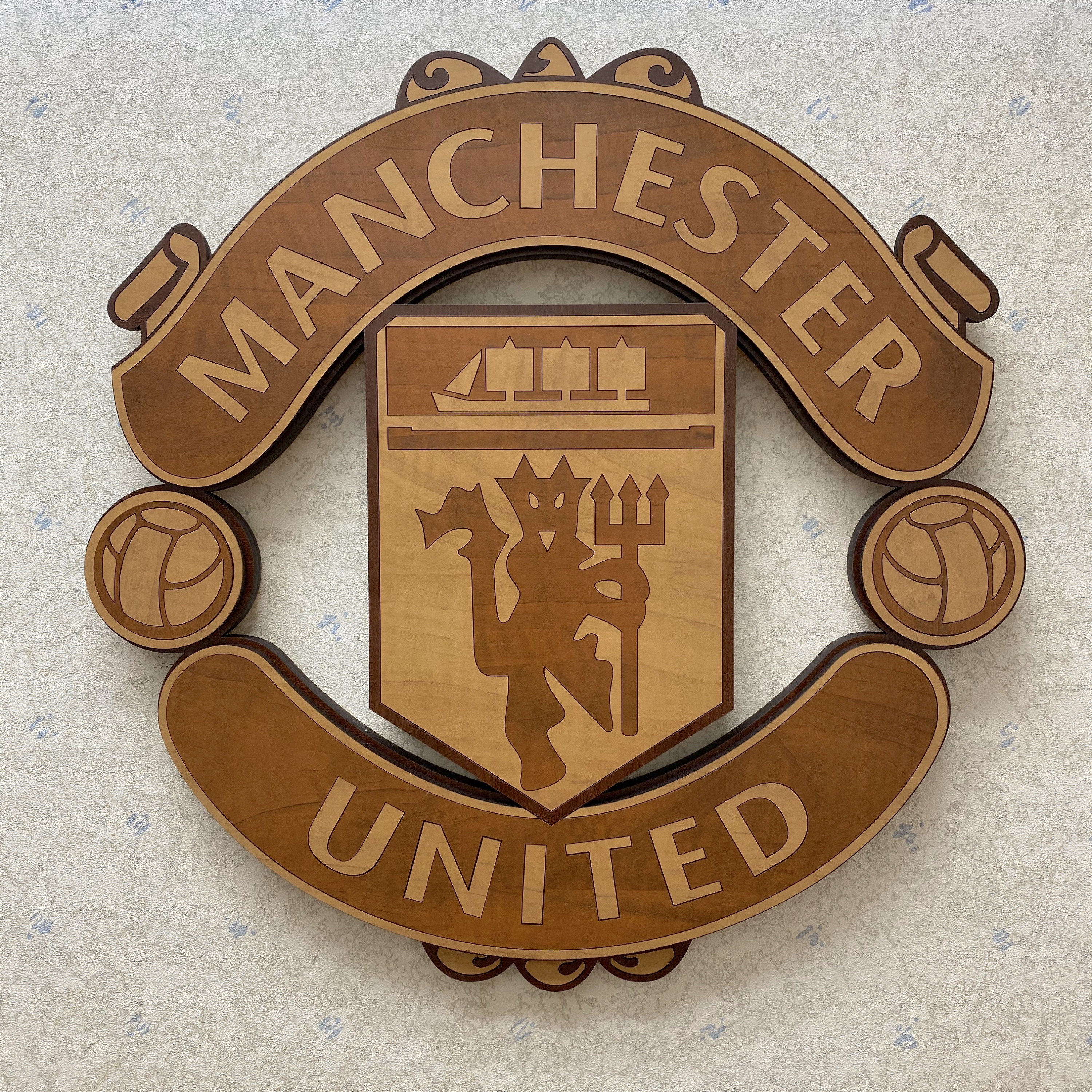 Man U Crest