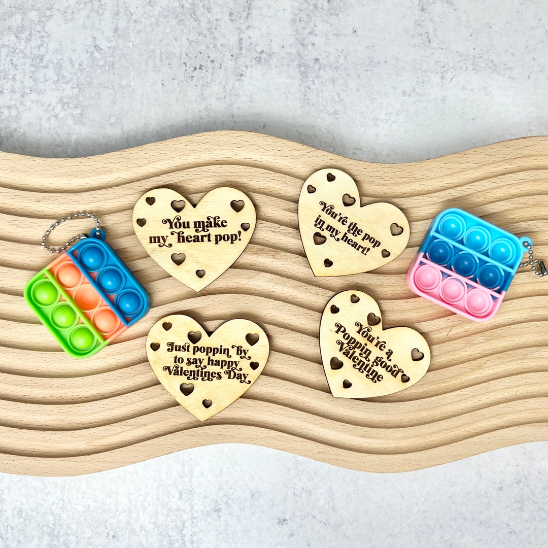 Classroom Valentine Pop It Keychain Class Gift Valentine Exchange Pop ...