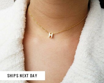 Letter H Necklace | Etsy UK