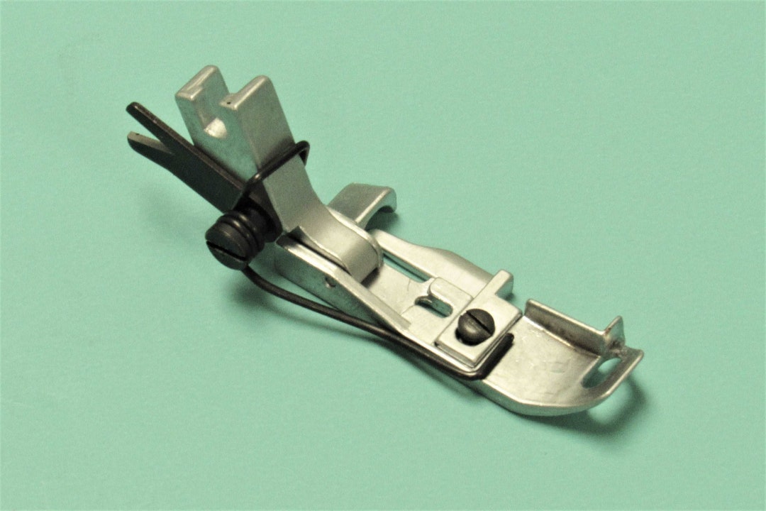 New Replacement Standard Presser Foot Fits Singer Serger 14U13, 14U23 ...