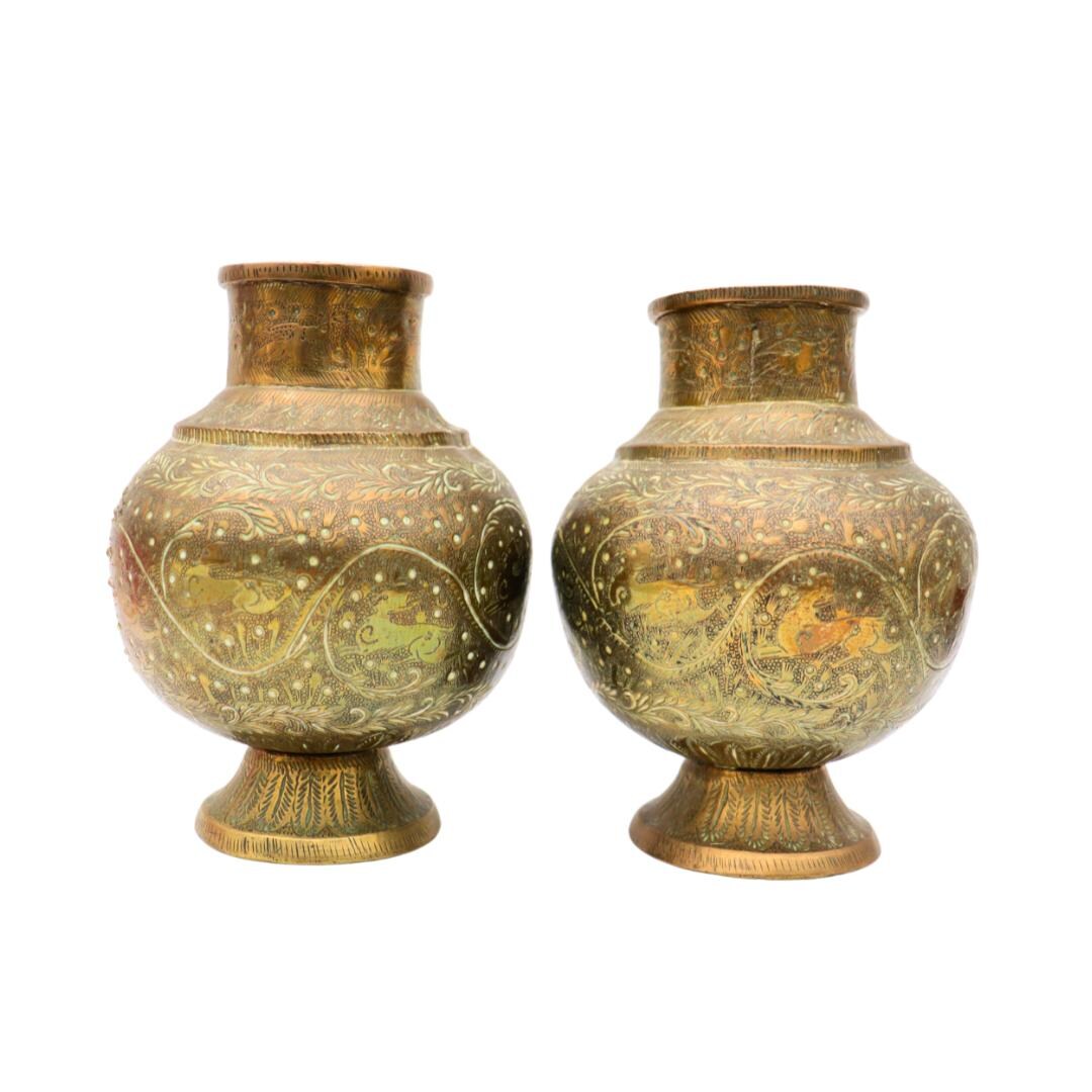 Antique Indian Hand Engraved Brass Vases Pair H 16 Cm, Benares Indian ...