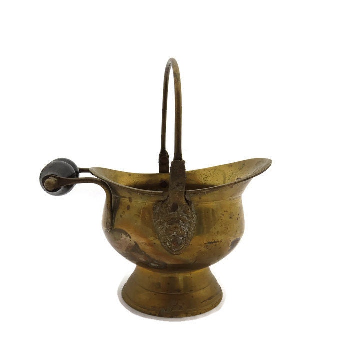 Small Brass Planter Lions Head Bakelite? Handle.Small Brass Jardiniere ...