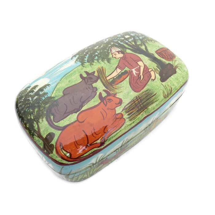 Hand Painted Kashmir Lacquer Trinket Box Animal Design. Kashmir Paper ...