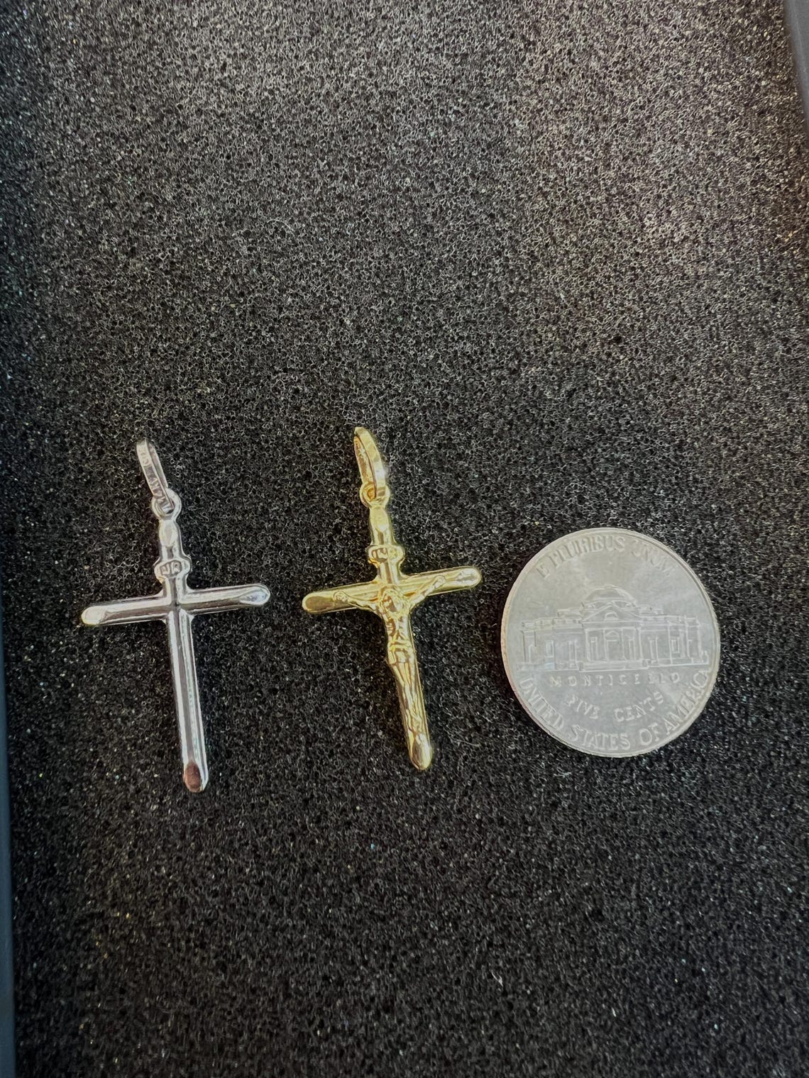 14K Solid Gold Cross, Catholic Pendant, 14K Real Gold Crucifix ...