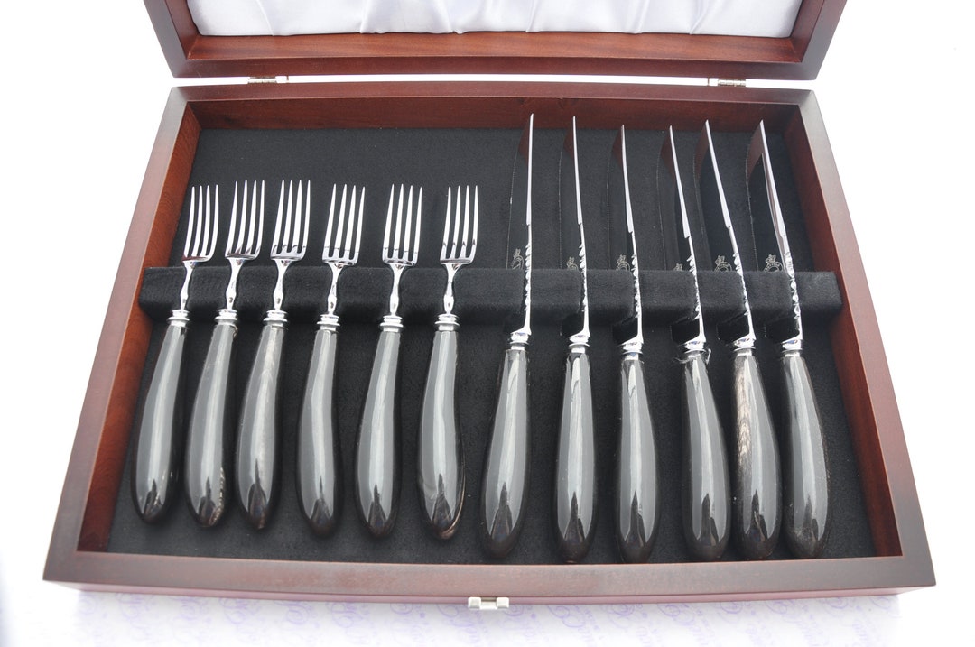 6 Pairs Genuine Buffalo Handle Steak Knives & Forks in a Presentation ...