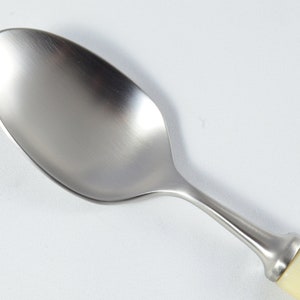 New Fantastic Genuine Cream Handle 4 Piece Place Setting Brushed Finish ...
