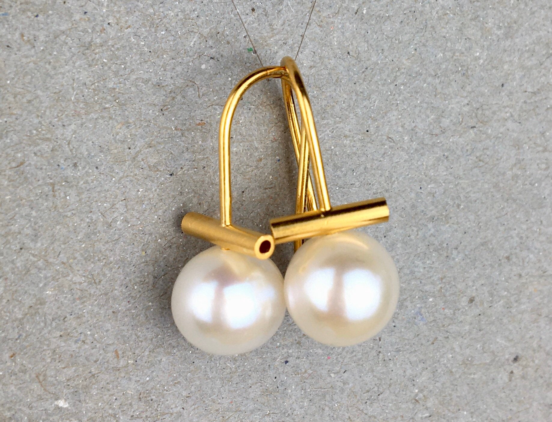 Freshwater Pearl Earring. Pearls on a Wire of 14k Gold. Dangle Earrings ...