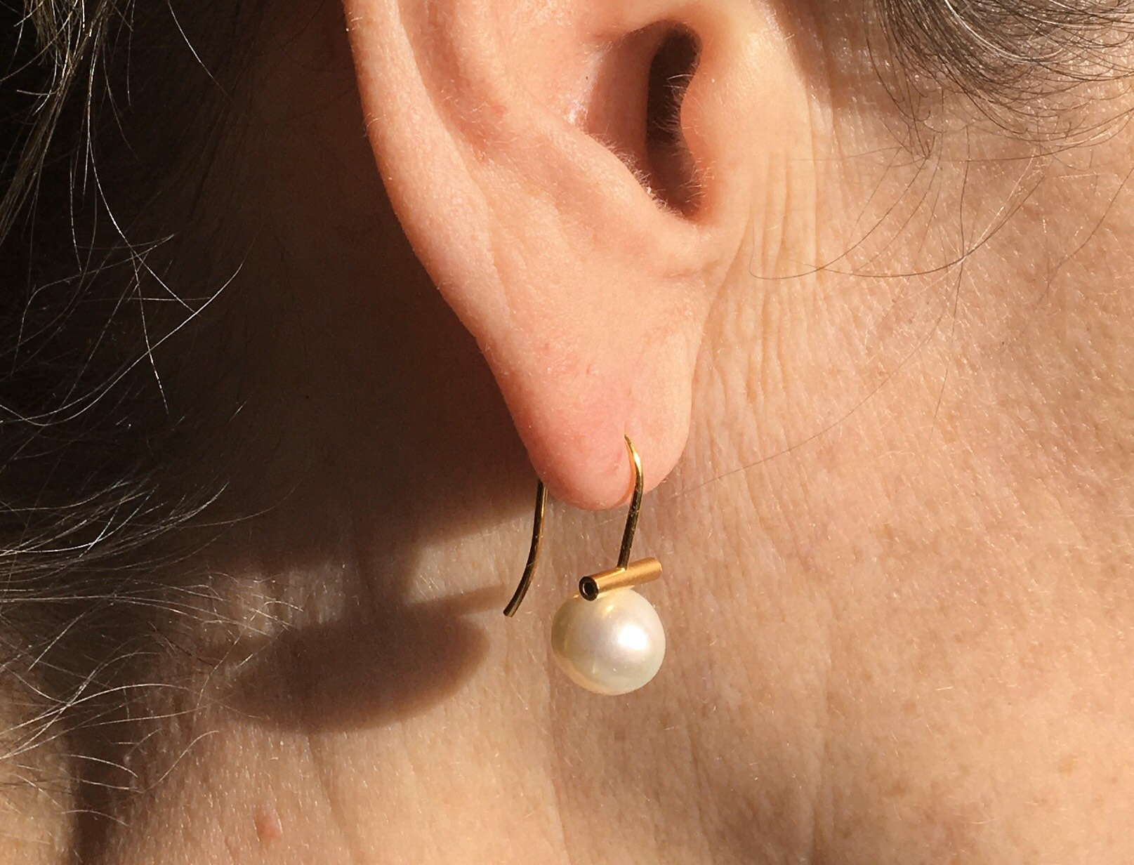Freshwater Pearl Earring. Pearls on a Wire of 14k Gold. Dangle Earrings ...