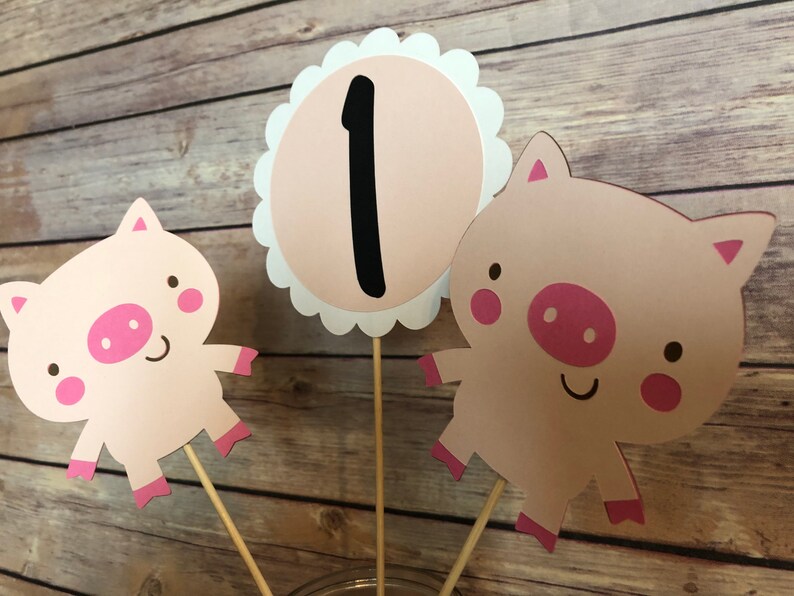 Pig Centerpiece Sticks Pig Centerpieces Pig Toppers - Etsy