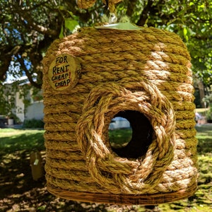 Beehive Birdhouse for American Robin - Etsy Canada