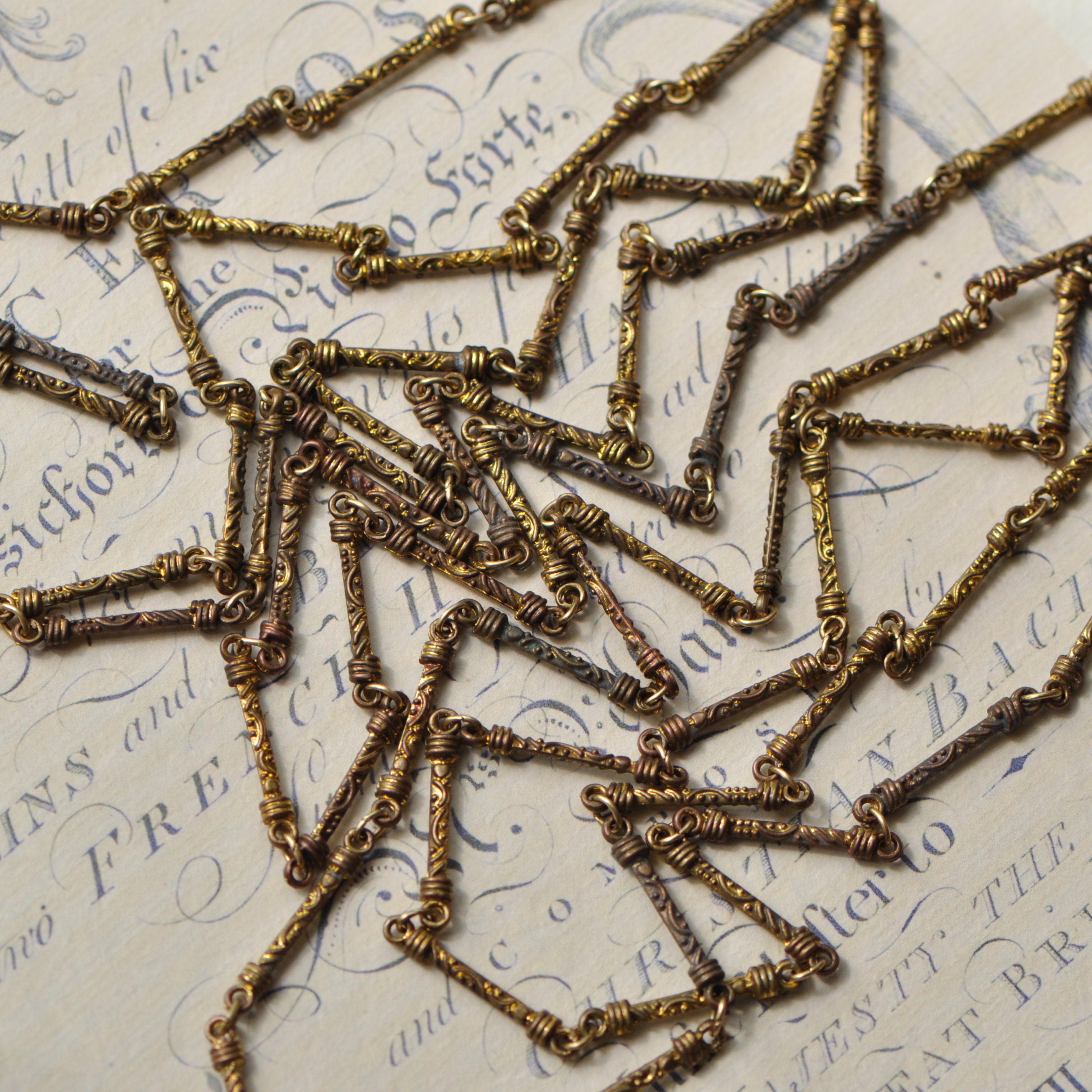 18 Inches Vintage Bar Chain (46 Cm) Long Embossed Patterned Gold Plated ...