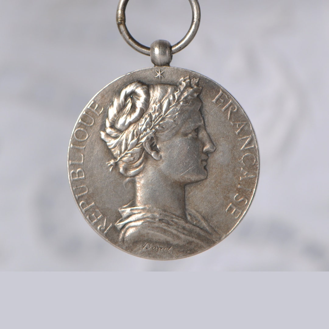 Vintage French Republic Art Medal République Française Ministry of ...