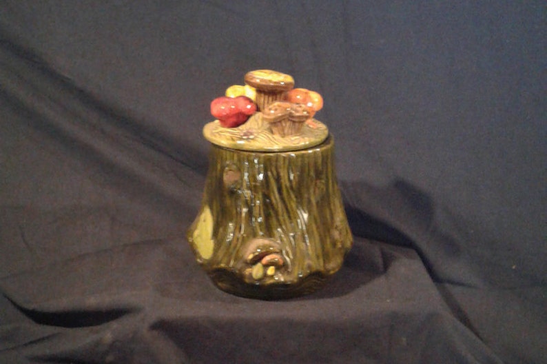 California Pottery Tree Stump and Mushrooms Cookie Jar - Etsy