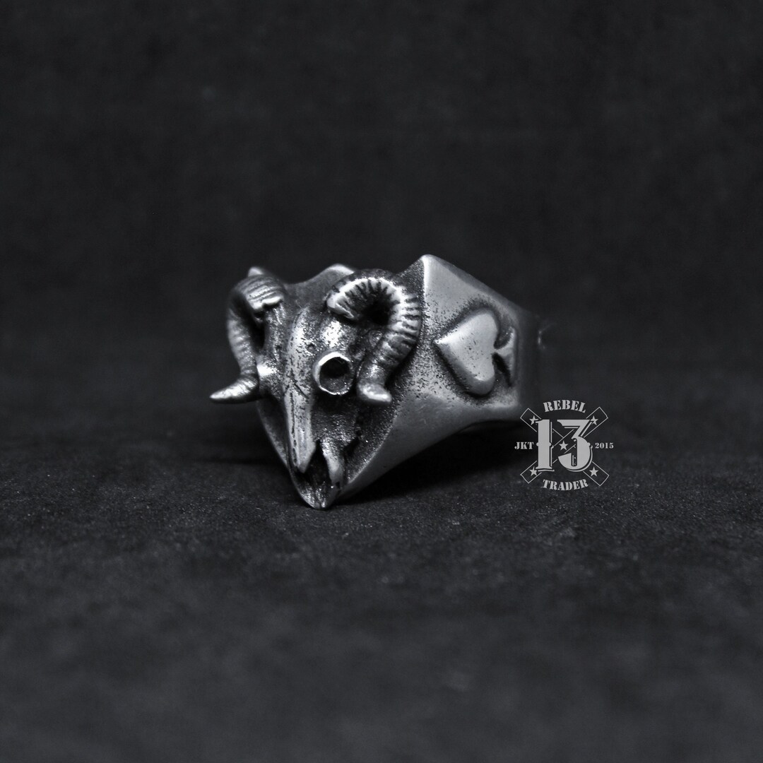 Hand Sculpted Signet Ram Skull Ring : Oxidized Lead Free Pewter Animal ...