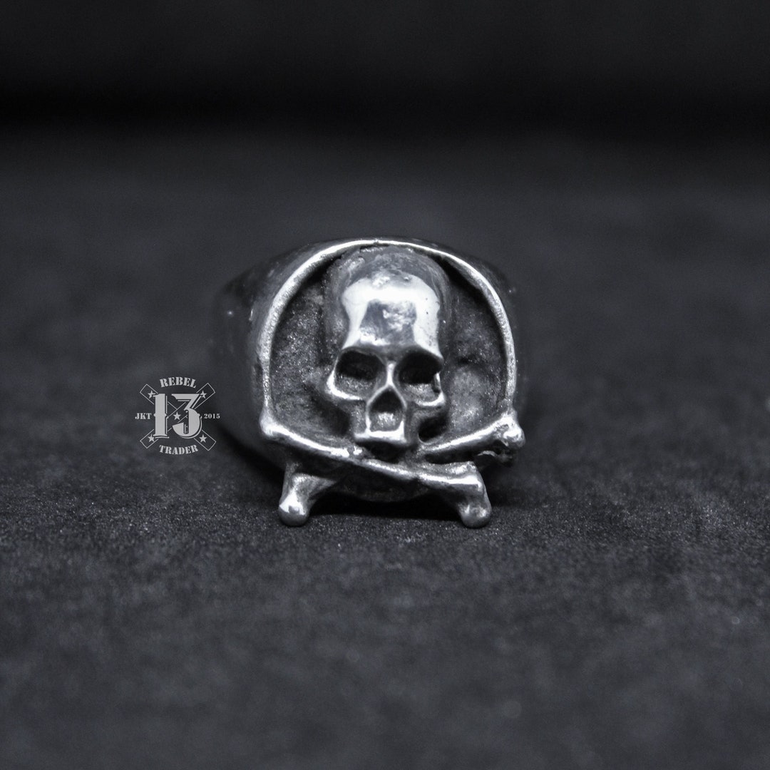Hand Sculpted Jolly Roger Pirate Skull Crossbones Rebel Biker Ring ...