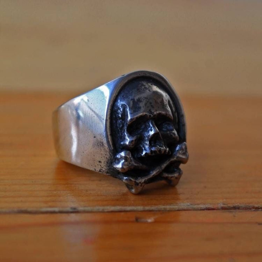 Hand Sculpted Skull Crossbones Ring : Oxidized Lead Free Pewter Ring - Etsy