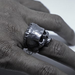 Frankenstein Creature Jawless Skull Ring, Classic Horror Story Figure ...